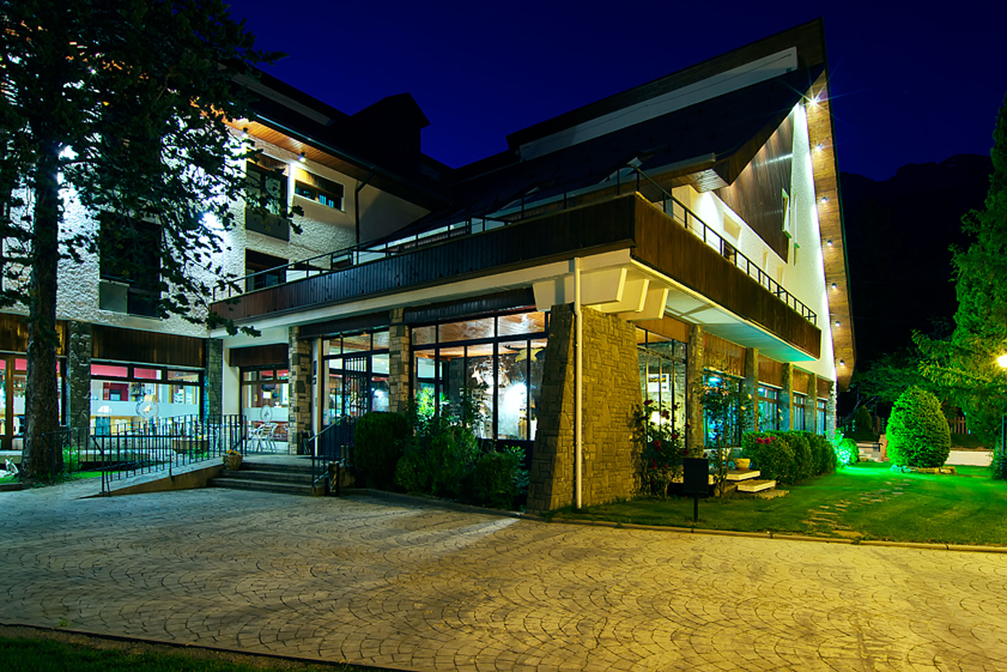 Galería de fotos del Hotel Silken Ordesa | Web Oficial